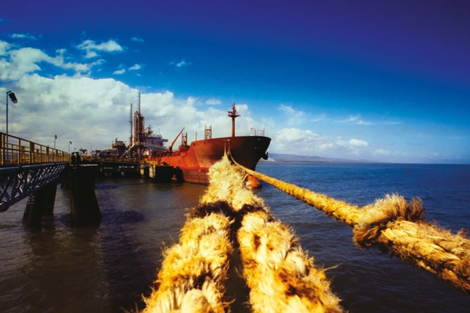 Poli Tankers and Regional Shipping buy Team Tankers | Loyens & Loeff