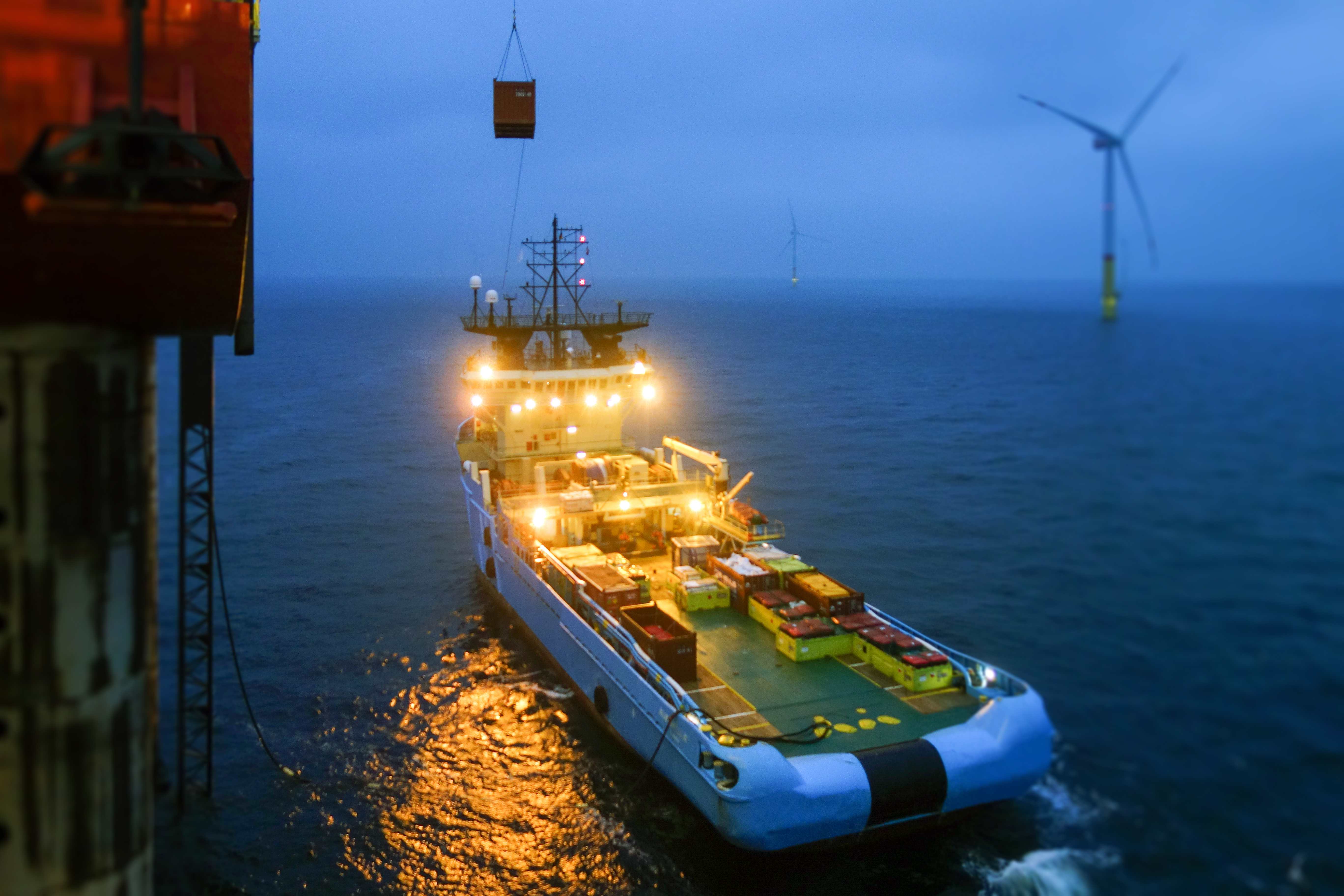 Centurion Group acquires H2M Offshore Accommodations | Loyens & Loeff