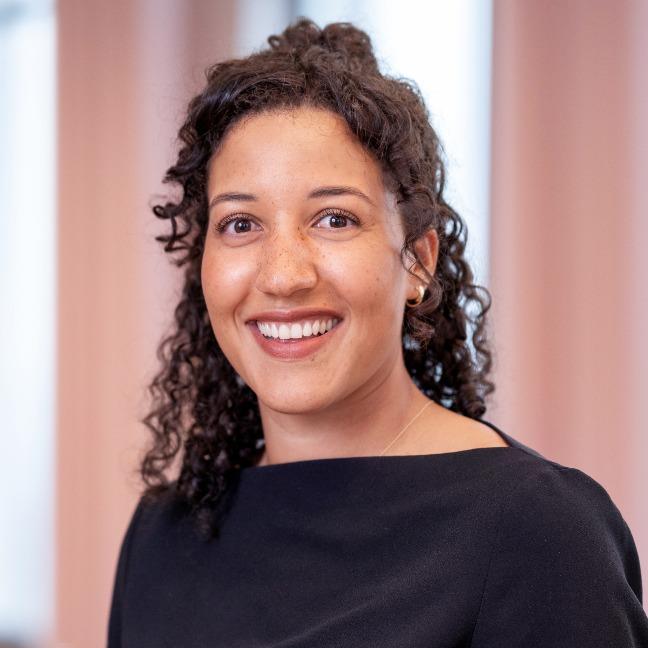Whitney van Baggem | Loyens & Loeff