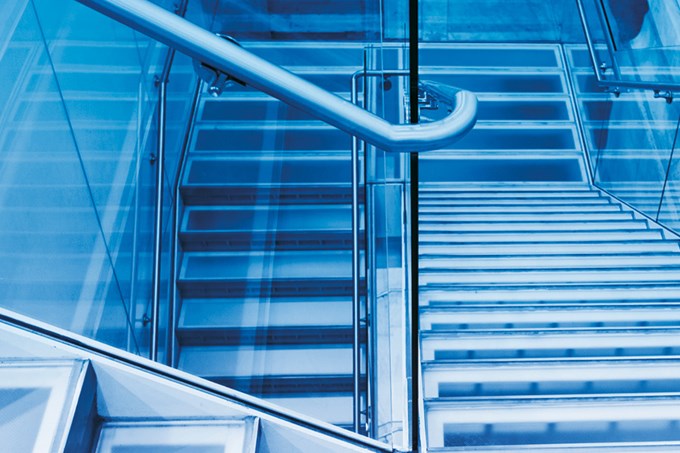 The unilateral change of the terms and conditions | Loyens & Loeff